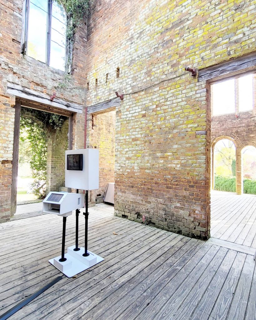 Barnsley Resort Photo Booth - Robot Booth (3) - Robot Booth