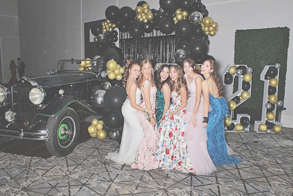 Atlanta The Hotel at Avalon Photo Booth - SFHS Prom 2021 - Robot Booth ...