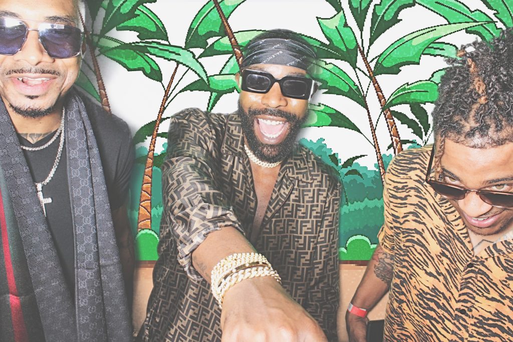 Sky Lounge Atlanta Photo Booth - LALovetheboss Monkey Music Video ...