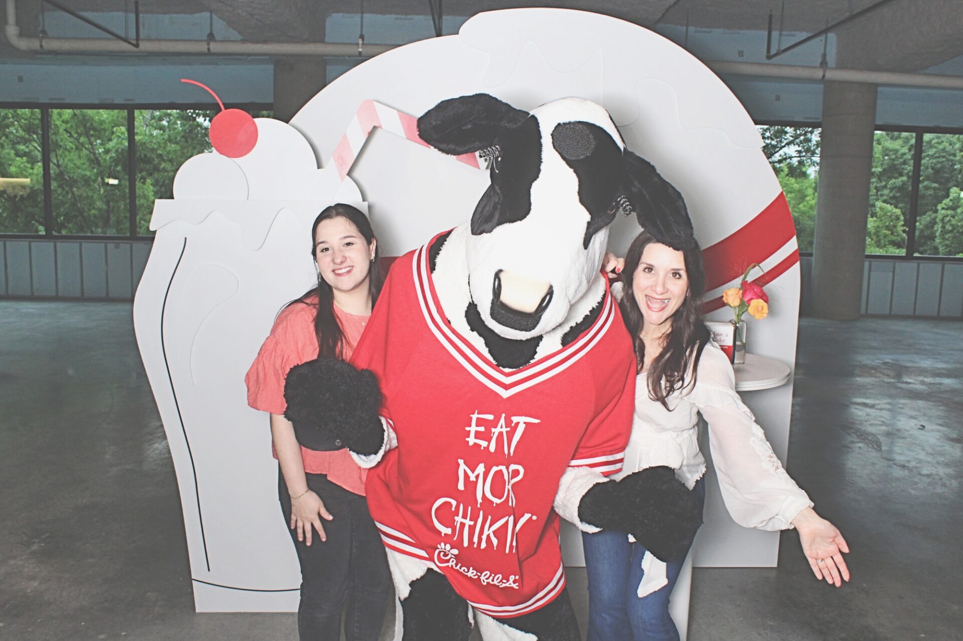 Atlanta Chick-fil-a Headquarters Support Center Photo Booth - Robot ...